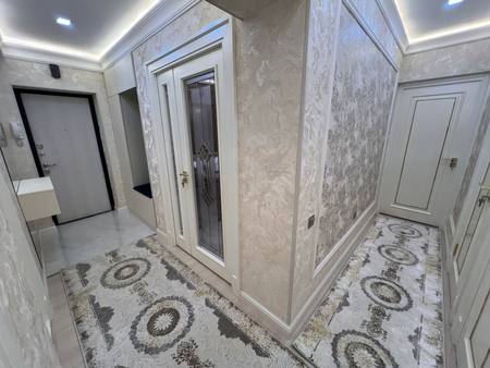 Локомотив парк 4/6/9 площадь 104м2, Лабзак Камолон ош маркази