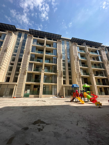 OQ Saroy  коробка продается 2/4/7
