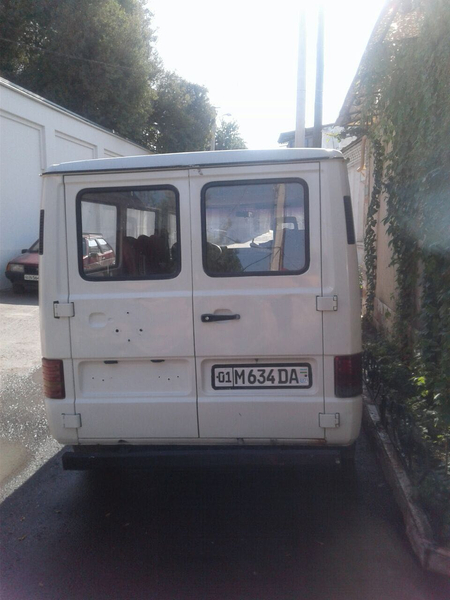 Mercedes mb100 в хорошем состоянии