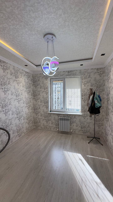 Yashnobod tumanida 3 xonali uy sotiladi 70 kv metr