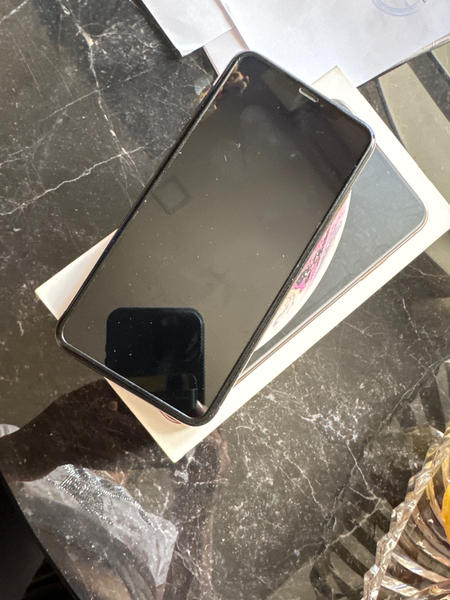 iPhone 10 ProMax 256  золотой цвет