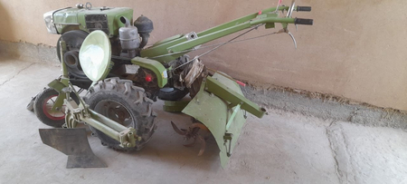 Zubr 1100 motokultivator tez va arzon sotiladi