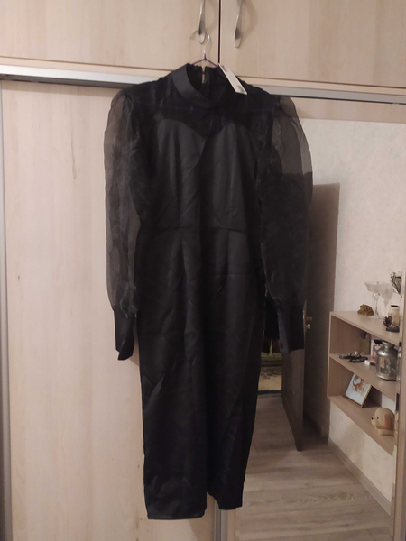 Продаётся платье