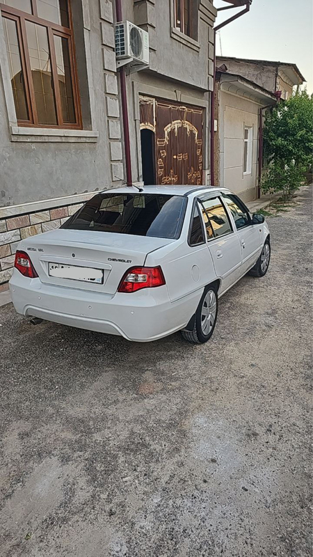 Nexia 2  1.6 dons
