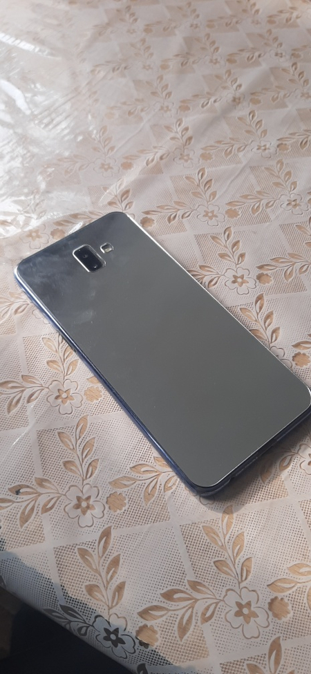 Samsung galaxy J6 plus 32/3