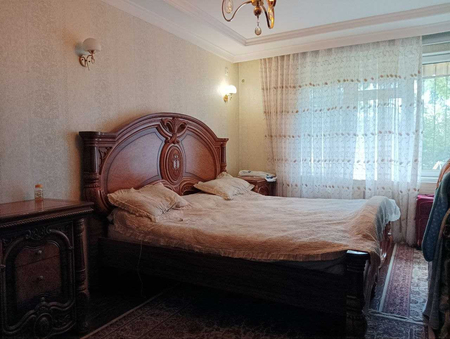 Продается 3х ком.с РЕМОНТОМ+ МЕБЕЛЬЮ на2 этаже метро Юнусабад (м999)