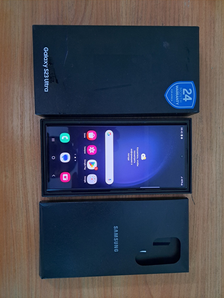 С каробками Samsung Galaxy S23 Ultra 256Гб  2-Sim  Vietnam  100% Orig!