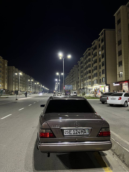 Mercedes benz W124 E230 cotiladi