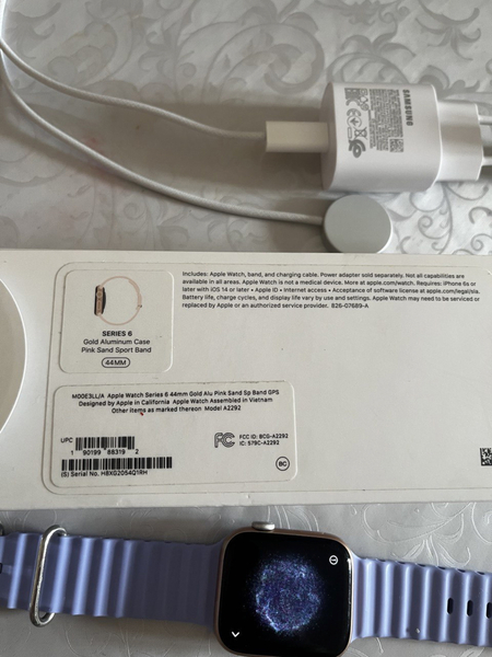 Продаются часы Apple Watch 6