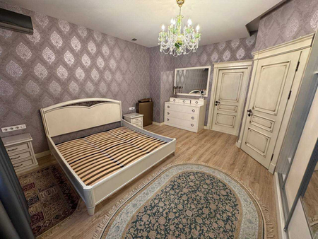 Продается квартира Мирзо Улугбекский район Ор. Паркентский