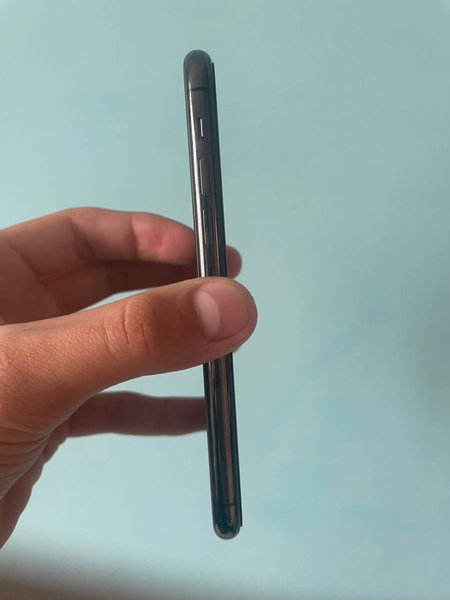 Iphone 11 pro 74 емкость срочно