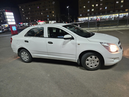 Siroshna sotlad kőbilt 2 pazisa 70000 yurgan pirabek xalol