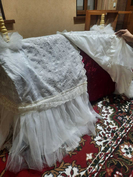 хамма комплекти йигилган янги бешик