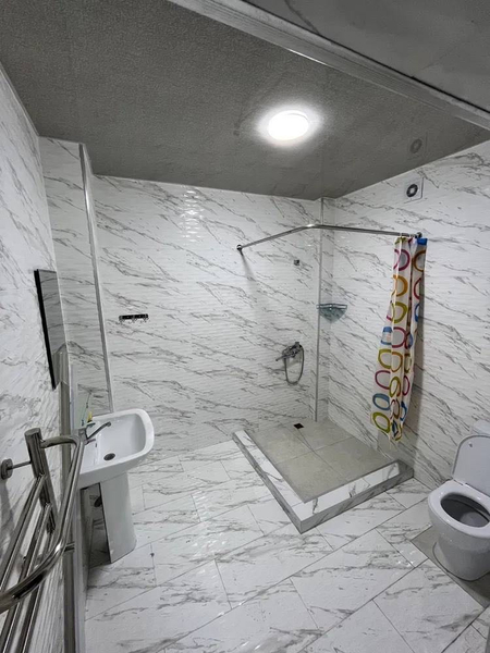 Ракат Махалля  сдаю Open Space 110м2 2 этаж Выгодно!