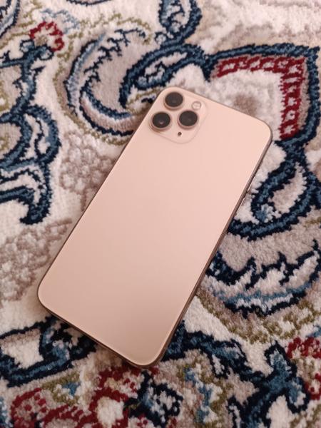 Iphone 11 pro gold LLa 64 Gb