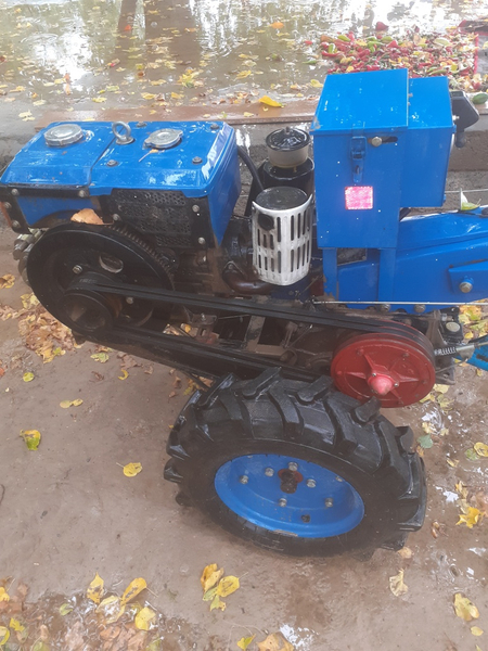 Motobulok zubr  15  ot  kuclisi.  Muraveyga alishaman