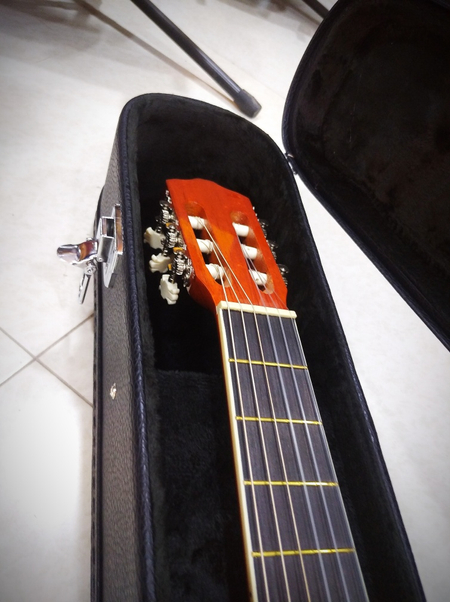 Gitara klasika Deviser