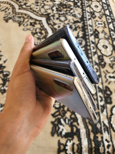 Samsung Galaxy Note 10 5G. OzU 12 GB. Joyi 256 GB. Garantya bor. Halol