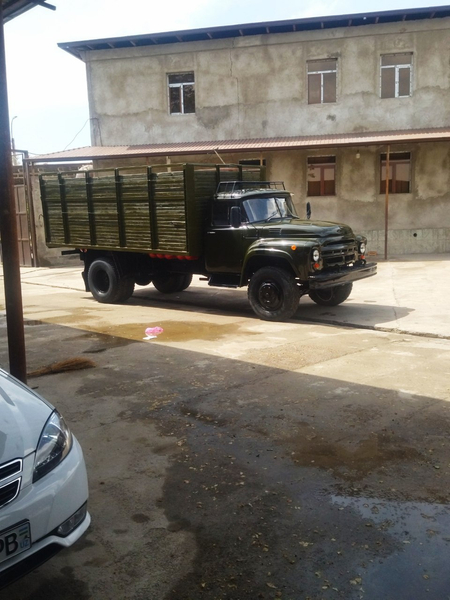 Zil 130 bartavoy