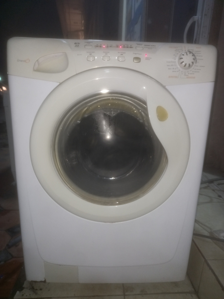 Kir moshina cendi sotiladi