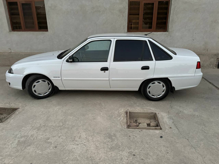 1.6l luks kandior 2016 yil