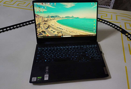 Lenovo noutbuk sotiladi