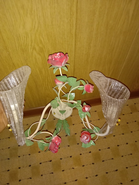 Люстра комплект, ручная работа, привезена из Кореи.