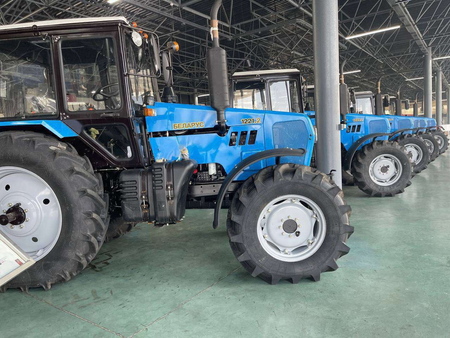 Трактор МТЗ 1221.2 фоизсиз лизинга берилади, накдга хам бор