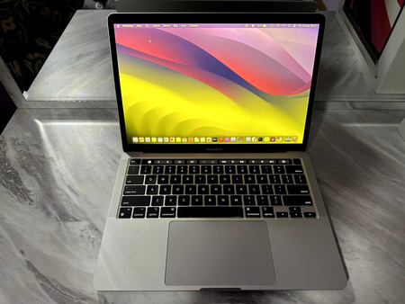 MacBook Pro. 8/256