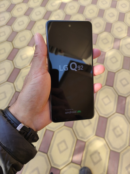 Srochno! LG Q92 6/128 (wifi, blutus ishlamaydi)