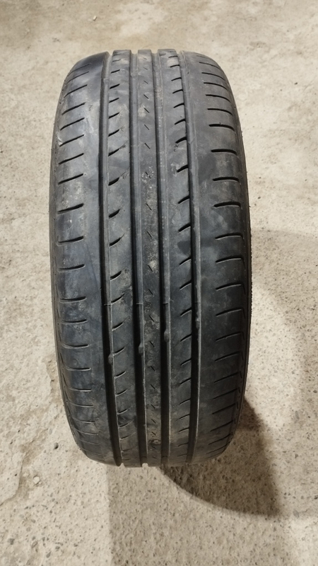 Shina sotiladi 195/55 R 15
