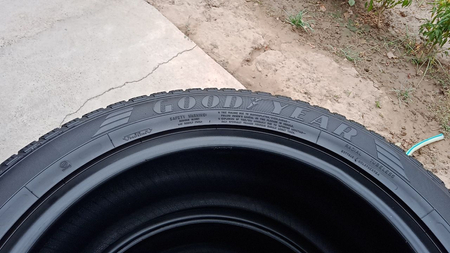 235 50 R19 Shina Equinox radnoy