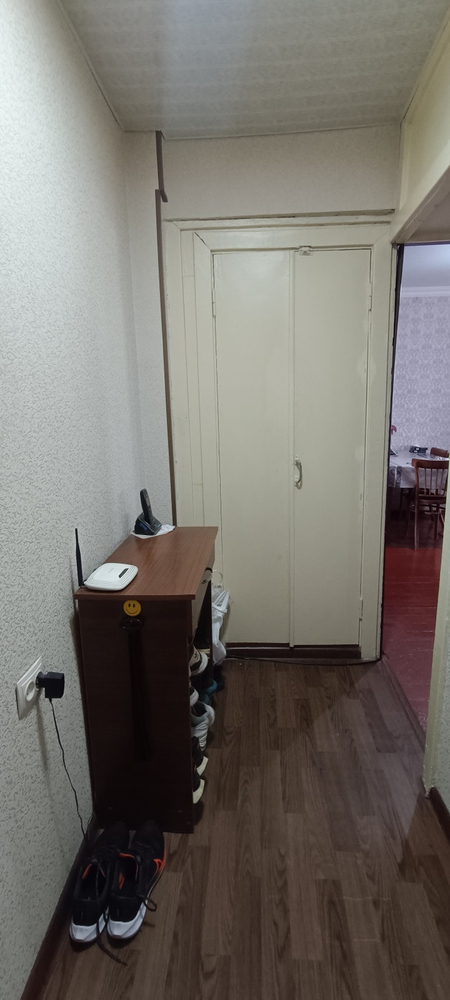 Продается квартира Алмазарский р-он, Массив Кара/Камыш 1/1
