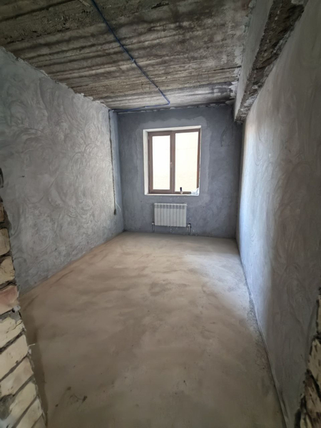 Срочно Продаётся 3 комнатная квартира