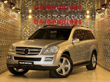 Mercedes-Benz GL500