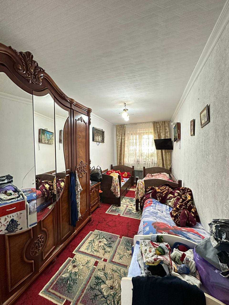 № 1019  3х комнатная квартира в районе Партсъезда