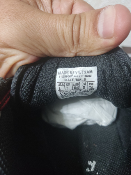 Продам кожаные кроссовки Reebok, Adidas