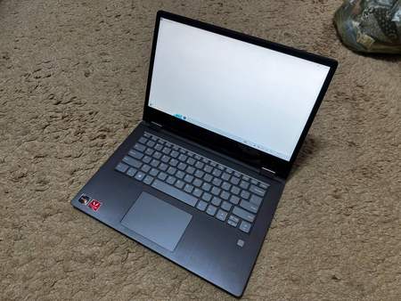 Lenovo IdeaPad ram 8gb/256gb ssd