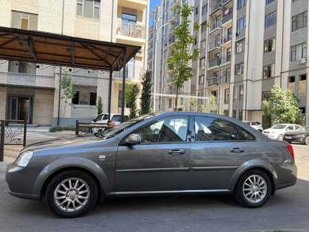 Chevrolet Lacetti 1.6 AT CDX 2013