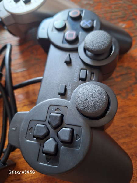 Джойстик ps2 ЯНГИ