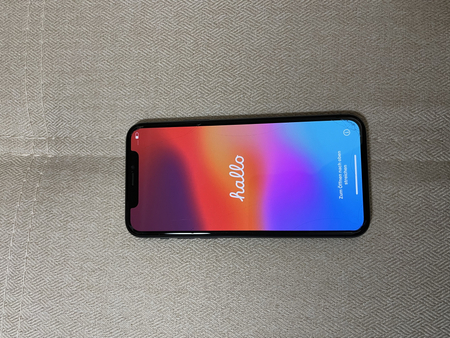 iphone 11 pro 64GB LLA