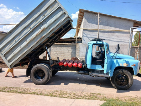gaz 53 samasval sotiladi