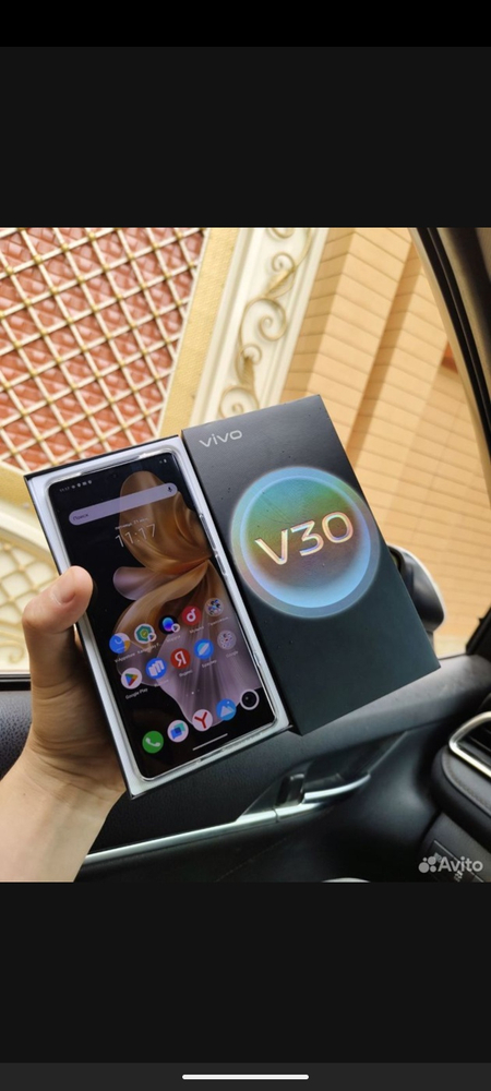 Vivo   V30 5G 24/256 Snapdragon 7gen 3 kuchli prosesor.
