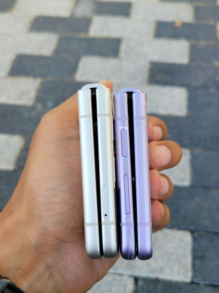 Samsung Galaxy Z Flip3 5G