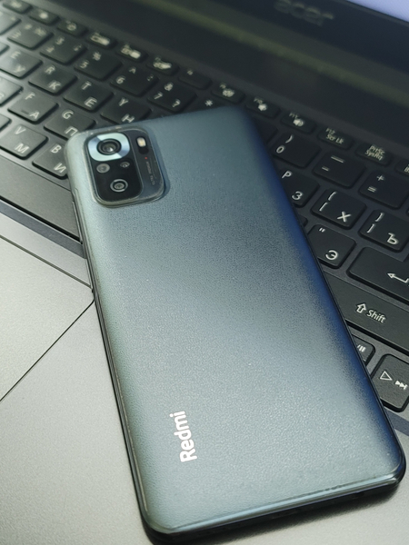 Redmi note 10s 8/128gb+10ta chehol