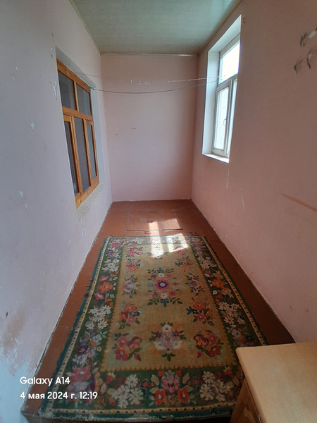 Квартирага бериледи