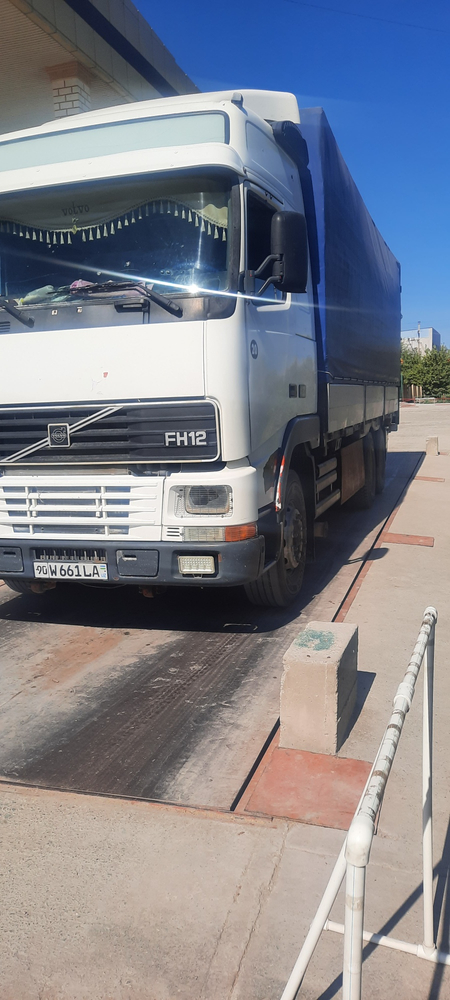 Volvo 1999yil ishlab turgan