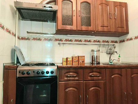 Продаётся квартиры 3/2/5 на М-Улугбекском  районе Ул.М.Улугбек,(J1197)