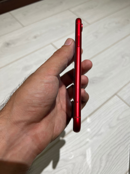 iPhone XR 64GB RU/A