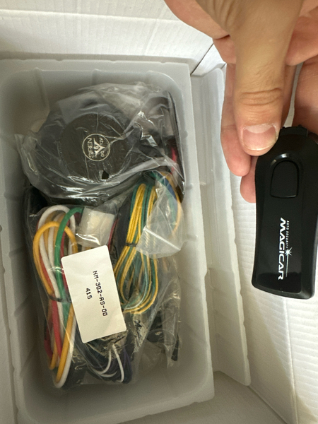 Magicar 906F Silver
